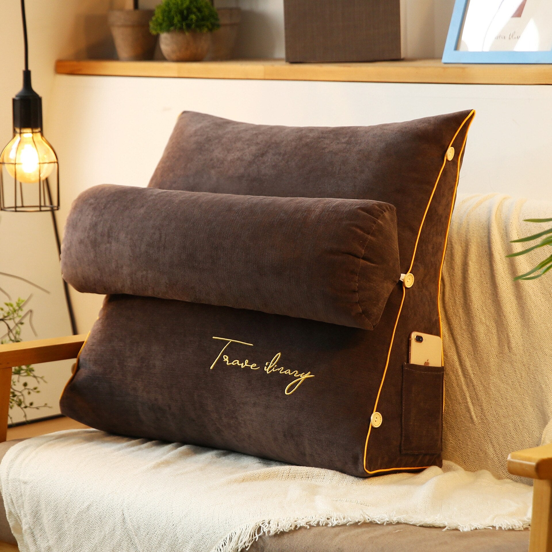 Oreiller triangulaire pour appui-tête – Bellezafrance